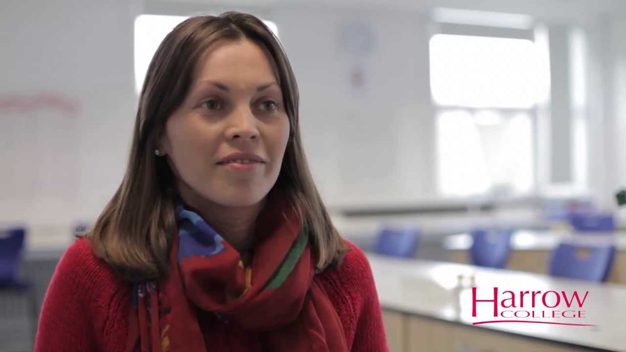 Simona Moldovan (HND in Applied Science (Chemistry)) - YouTube