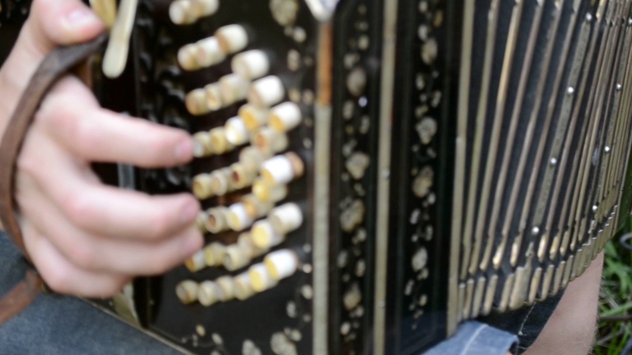 Bandoneon Alfred Arnold AA impecable 03 de 04 - YouTube
