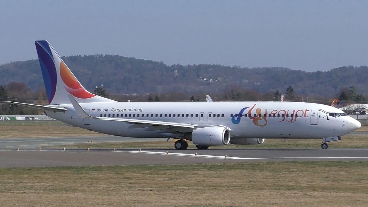 Fly Egypt Boeing 737 takeoff at Graz Airport | SU-TMI - YouTube