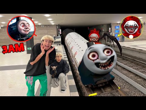 ABBIAMO PASSATO TUTTA LA NOTTE IN STAZIONE E ARRIVANO DEI TRENI STRANI…😰 *3 di notte*