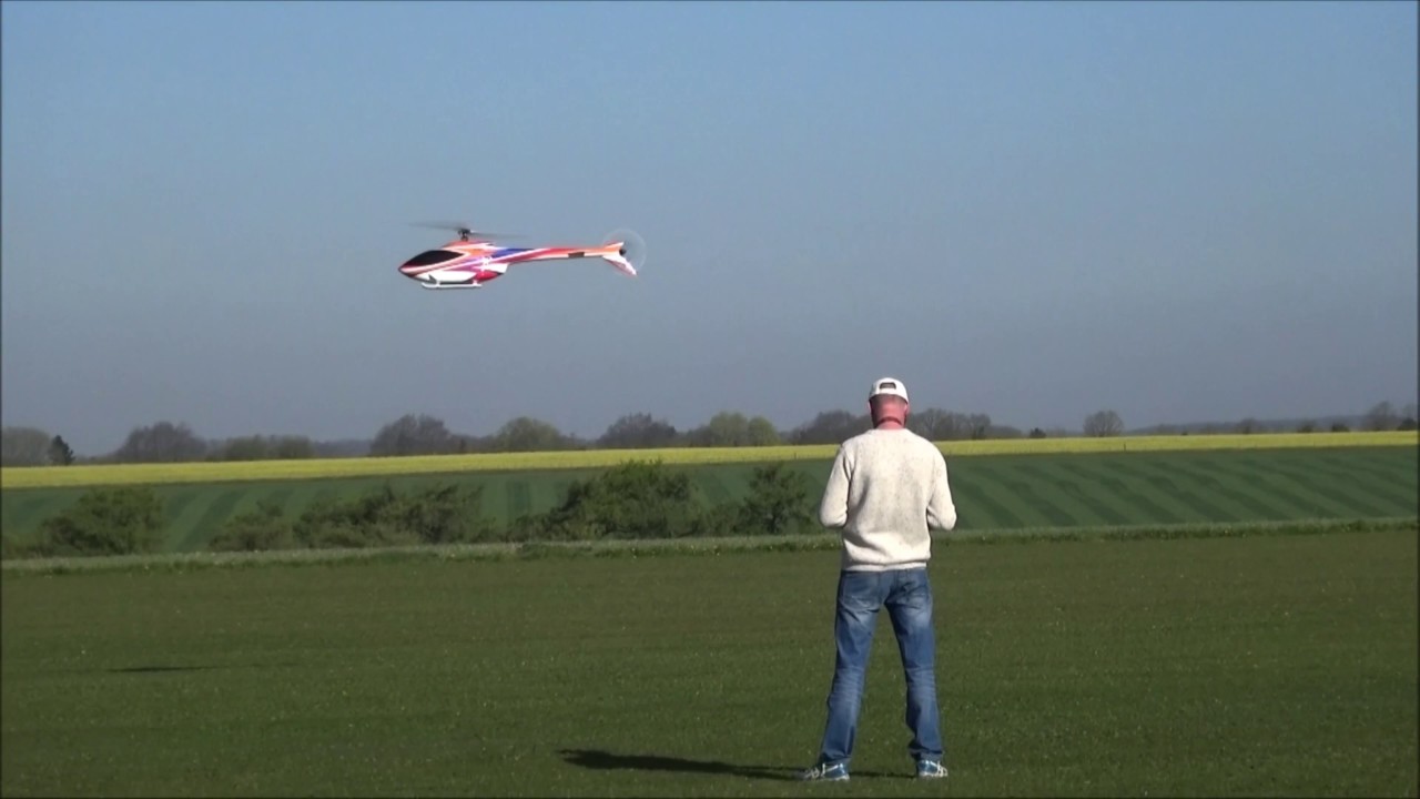 JR Sylphide E12 F3C rc Helicopter Kevin Lever - YouTube