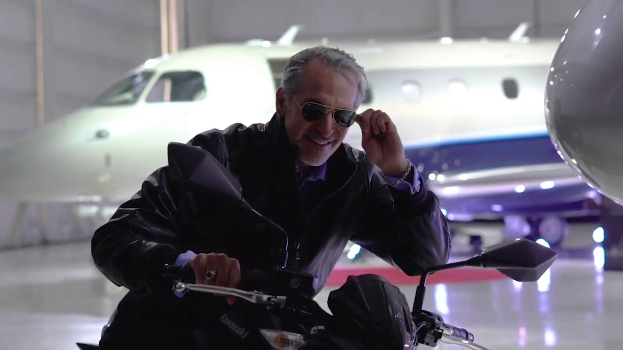 Embraer Praetor Paint Scheme Electroluminescent - YouTube