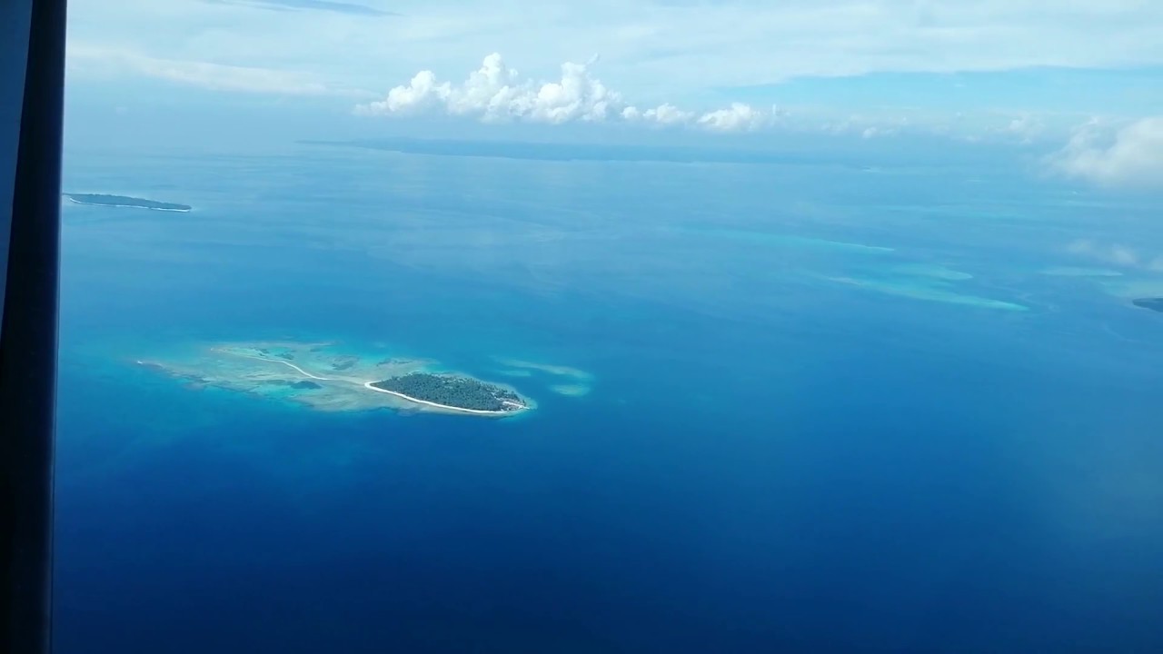 Pulau Indah Di Tengah Lautan Bebas Nias - YouTube