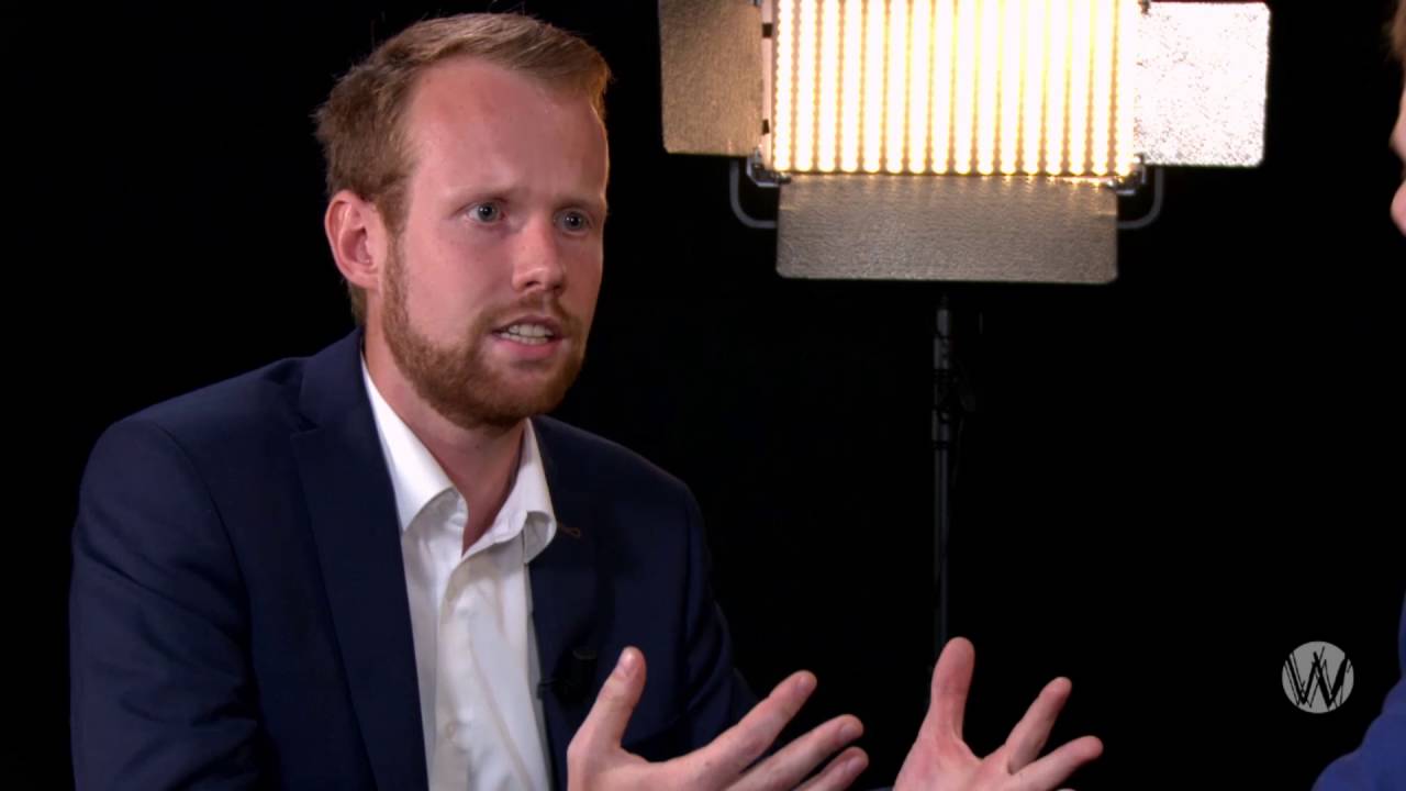 Geschiedenis en identiteitsvorming; Tim Bosman en Sid Lukkassen - YouTube