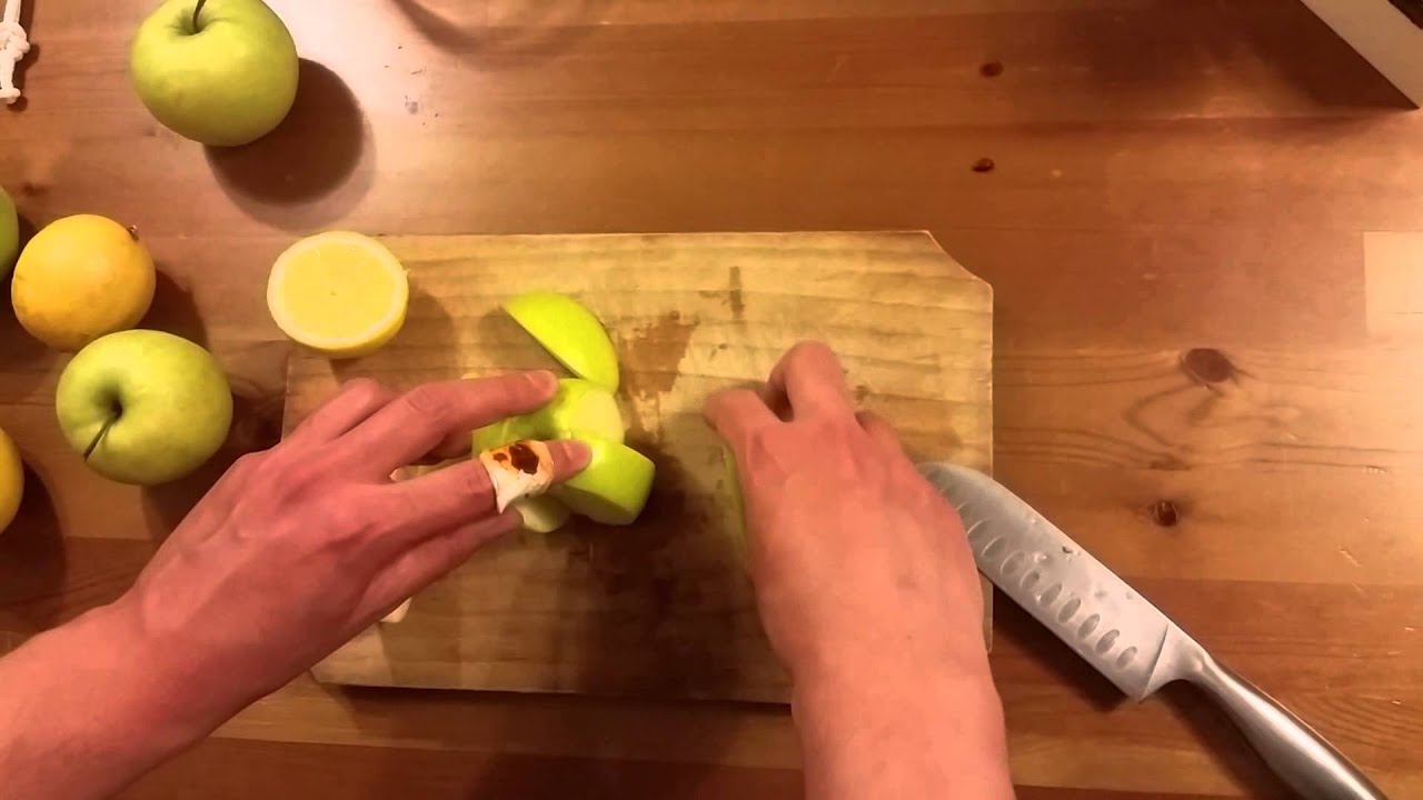 Easy apple hack in Reality - YouTube