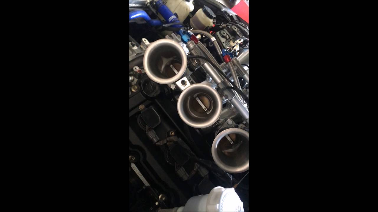 350Z NA ITB individual throttle bodies - YouTube