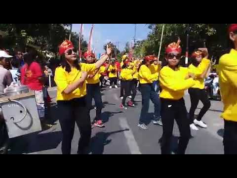 Agustusan karnaval sanan kulon