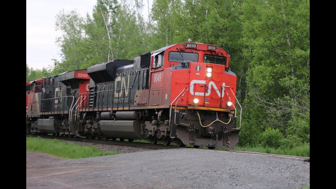 CN 8849 leads a monster 121! - YouTube