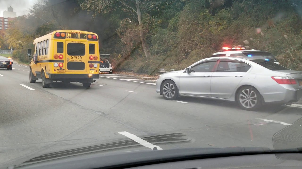 Mini Cooper on fire - New York, 2019 - YouTube