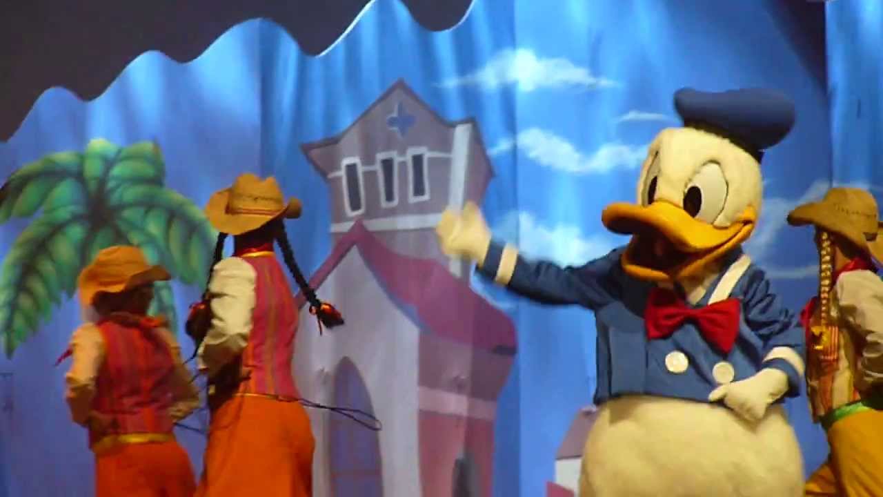 Disney Dreamer Everywhere Disneyland Paris Show Three Caballeros Youtube 0965