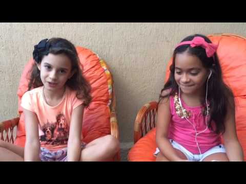 Brincando com a minha prima