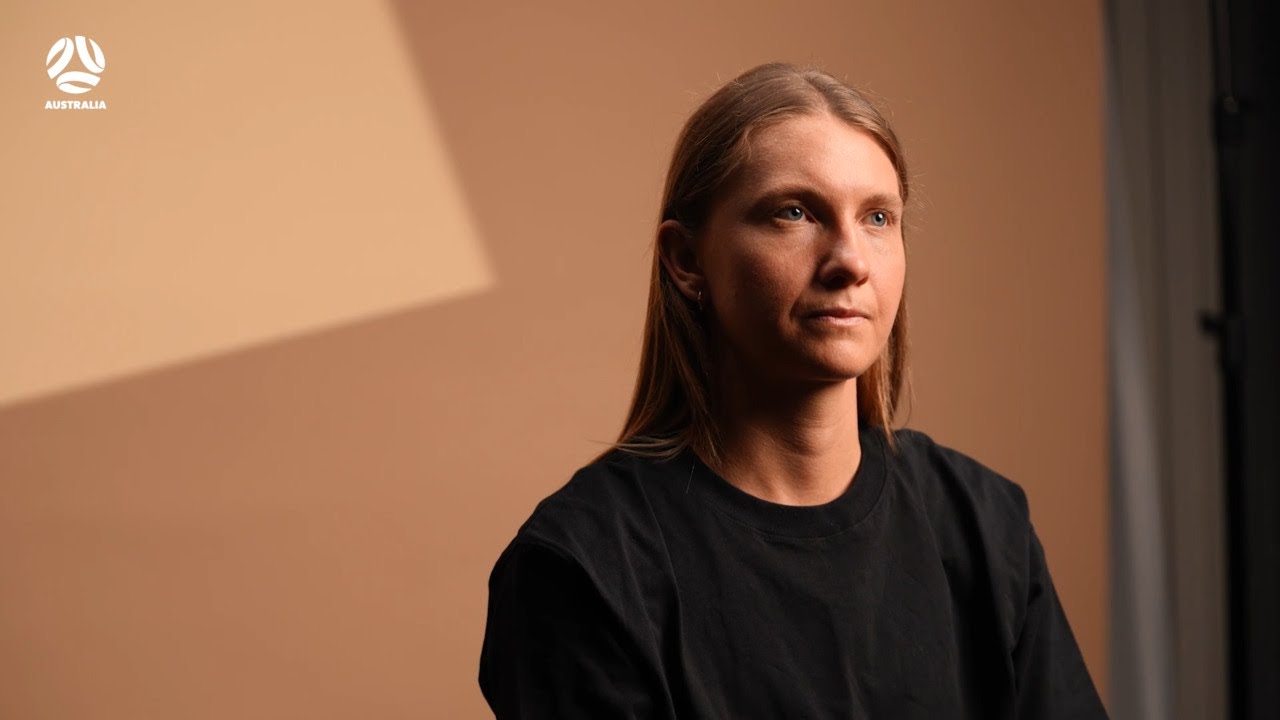 🗣️ Clare Hunt on whirlwind year with the Matildas | Paris 2024™ 🇫🇷 ...