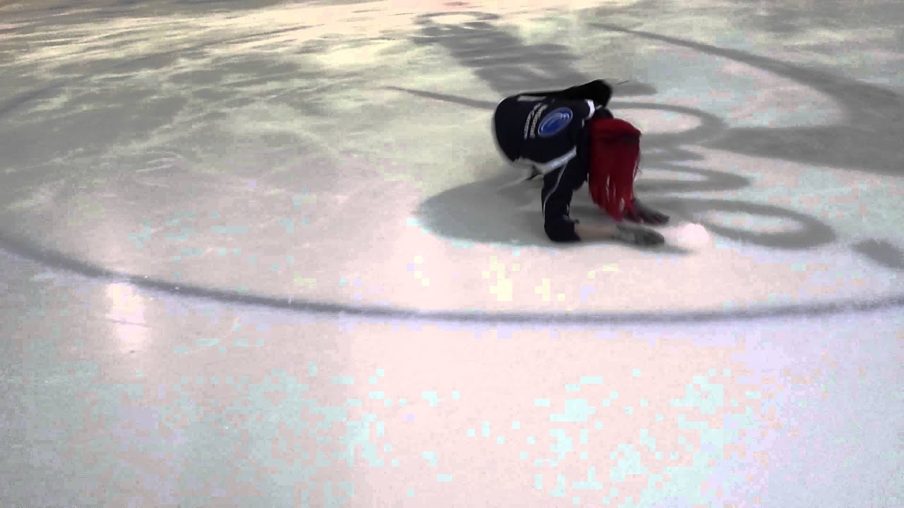 Hydroglide figure skating - YouTube