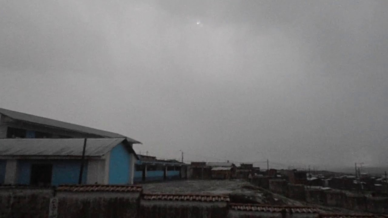 Rayo globular con sonido (Ball lightning) - YouTube