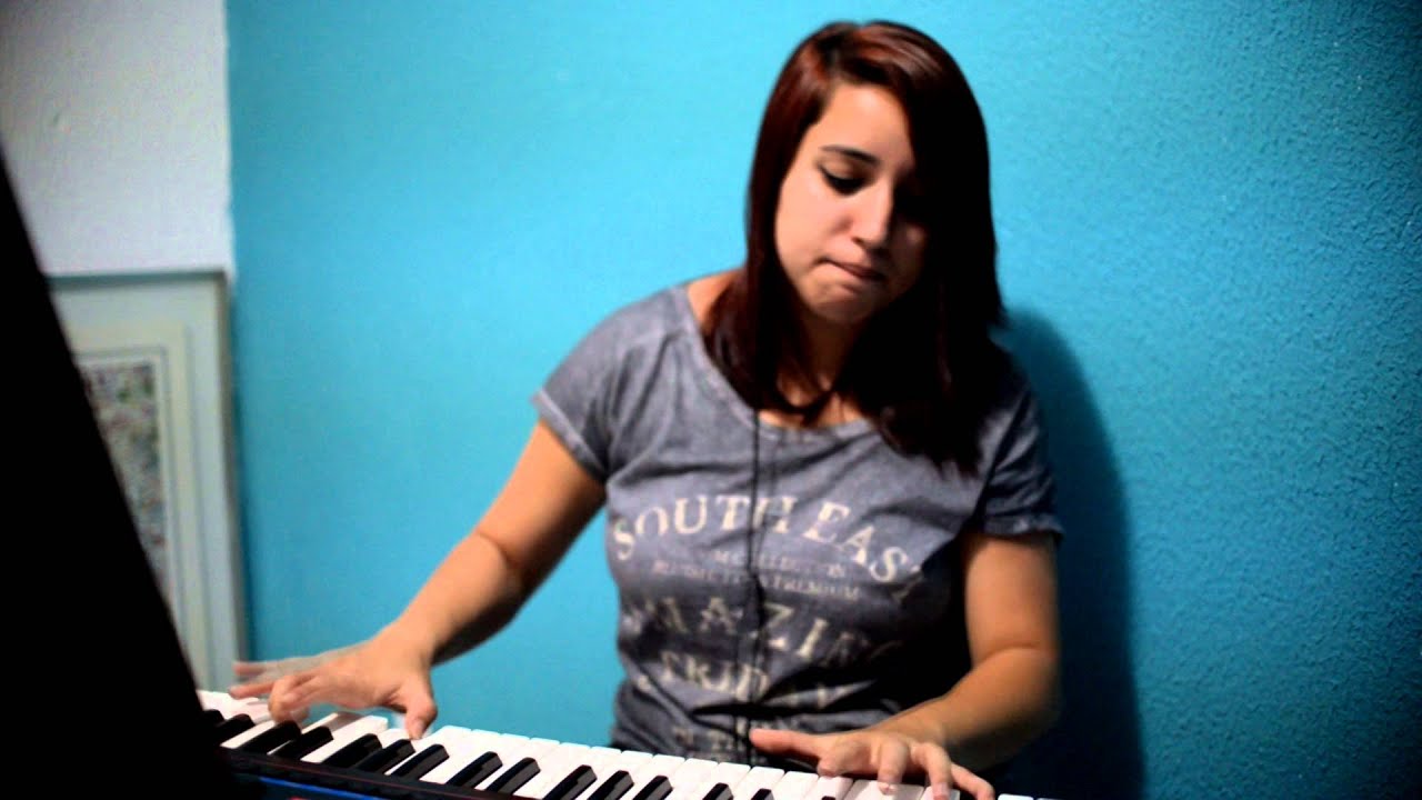 Hello - Adele (piano cover) - Samanta Miranda - YouTube