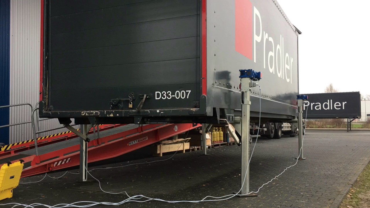Padura BDF Container Lift - spindelfuss.com - YouTube