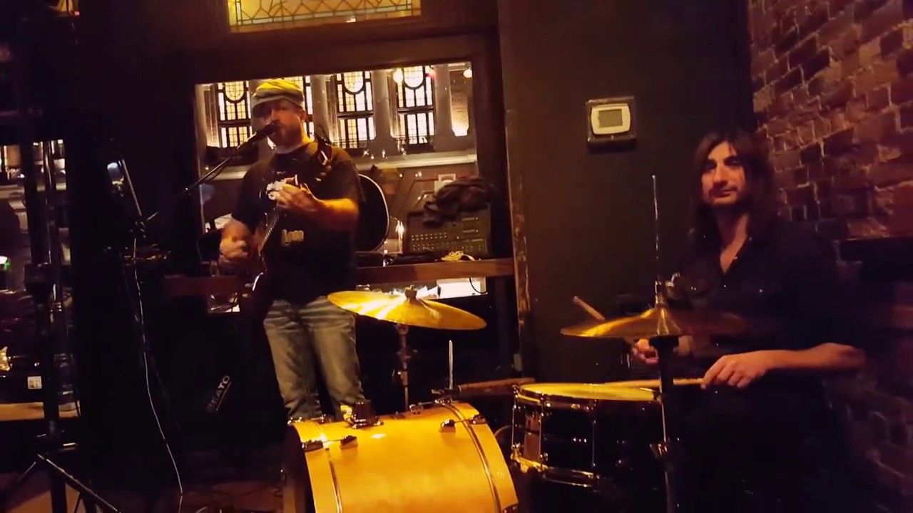 Jolene -Dolly Parton cover live at Waterfront Hotel Bar in Fells Point ...