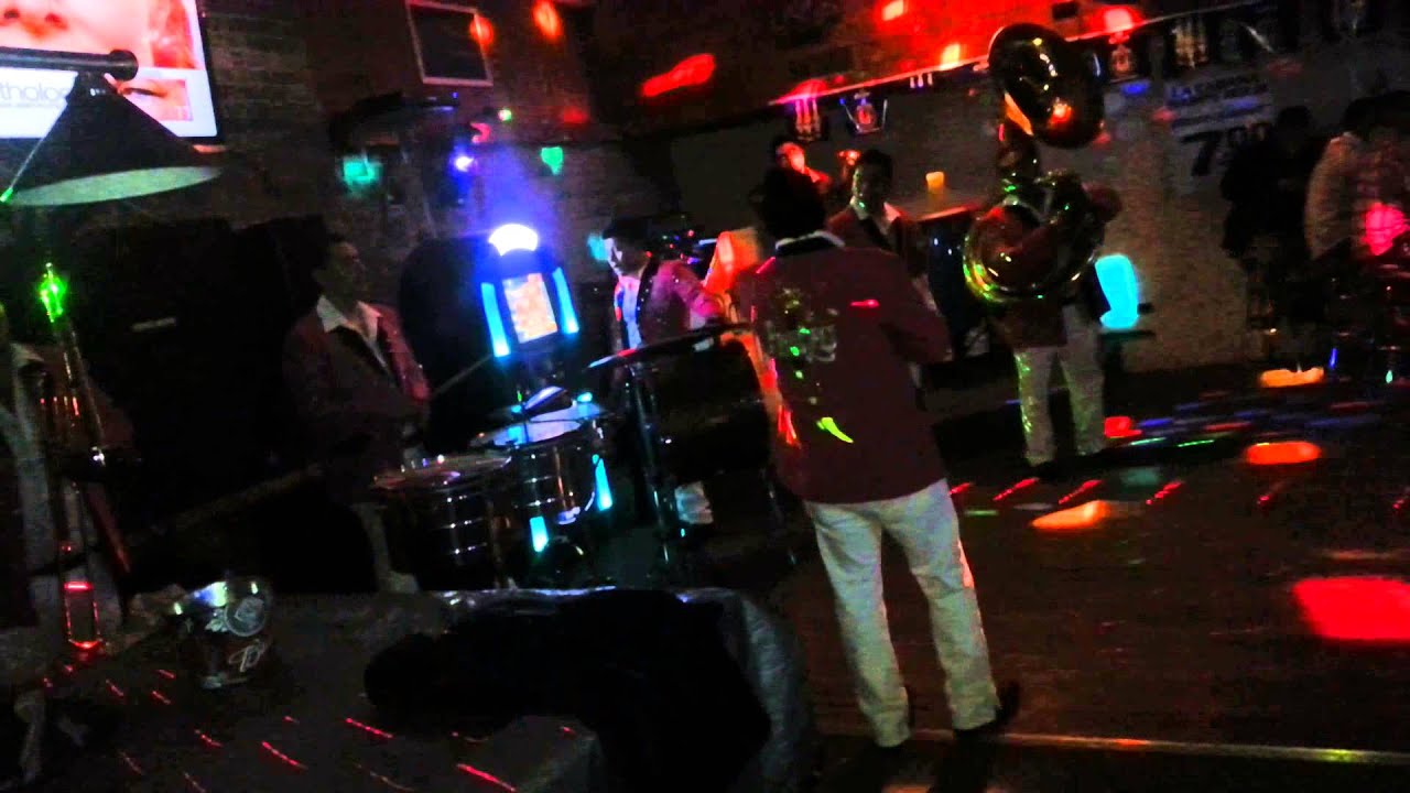 Los Principes de la Banda de yakima - YouTube