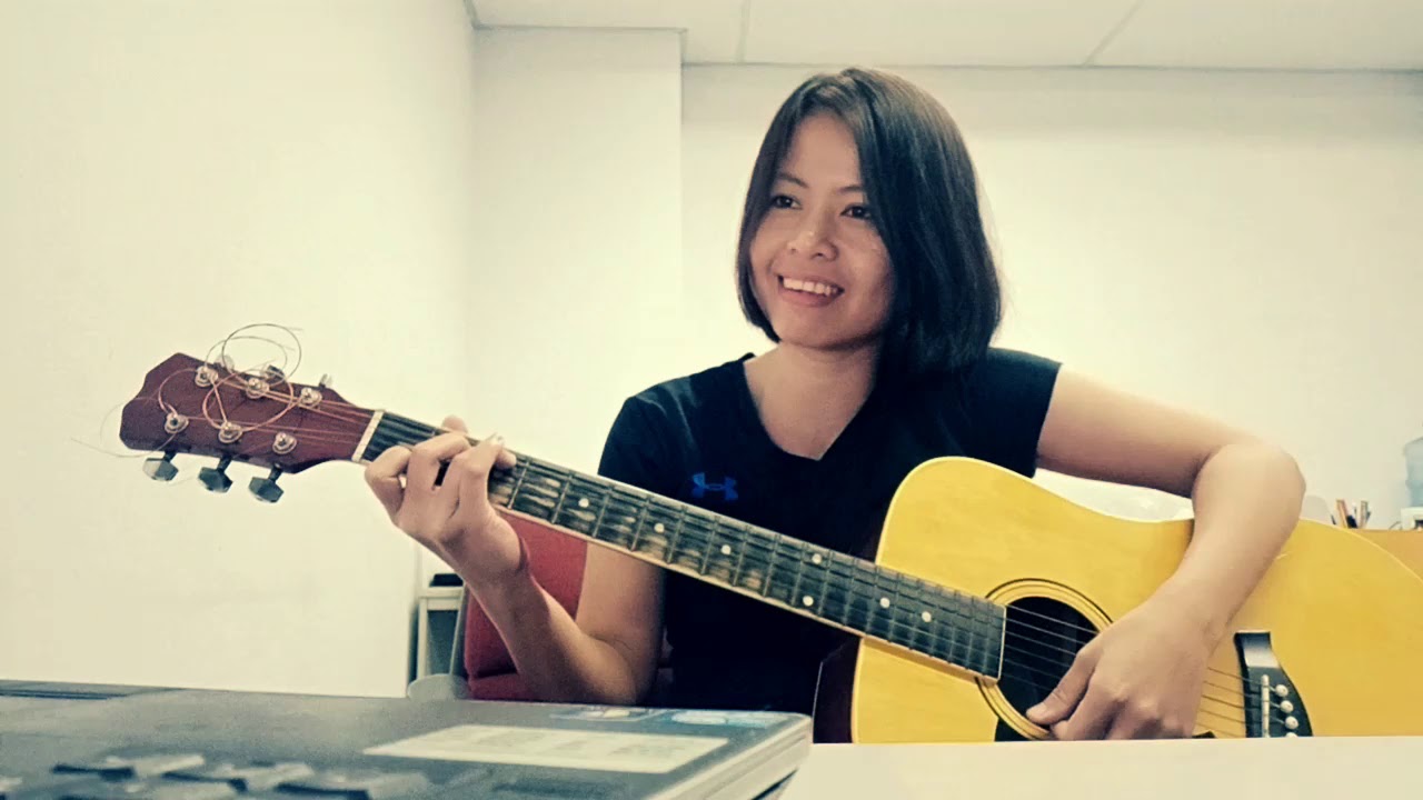 Colbie Cailat Bubbly- GDCBm chords - YouTube