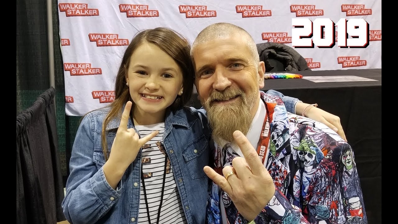 WALKER STALKER 2019 - CHICAGO - FAN FEST COMIC CON - YouTube