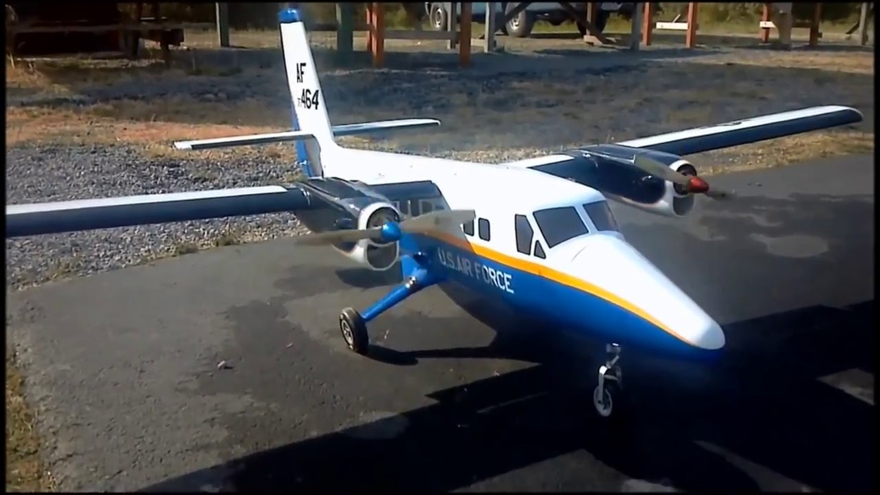Hangar 9 Twin Otter electric - YouTube