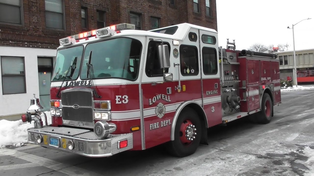 Lowell, MA Fire Department Engine 3 & Police Responding - YouTube
