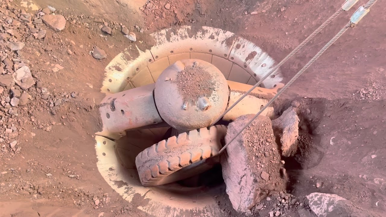 CONTINUOUS BIG IRON ORE BOULDER CRUSHING AND JAMMING IN 1600 TPH ...