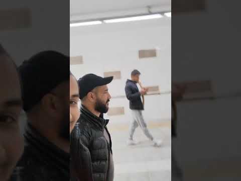 Tüneli inletiyor sesiyle
