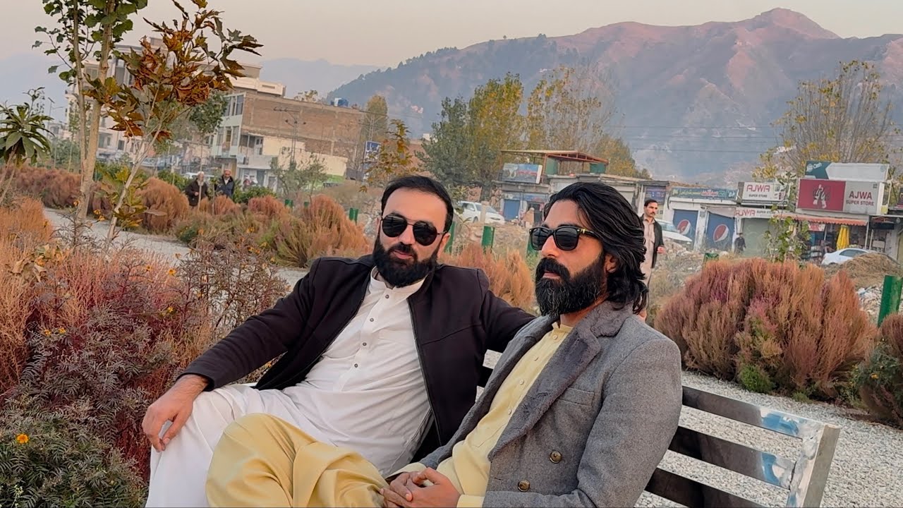 Swat ta chakar | with friends | Naeem aw Rameez vlog - YouTube