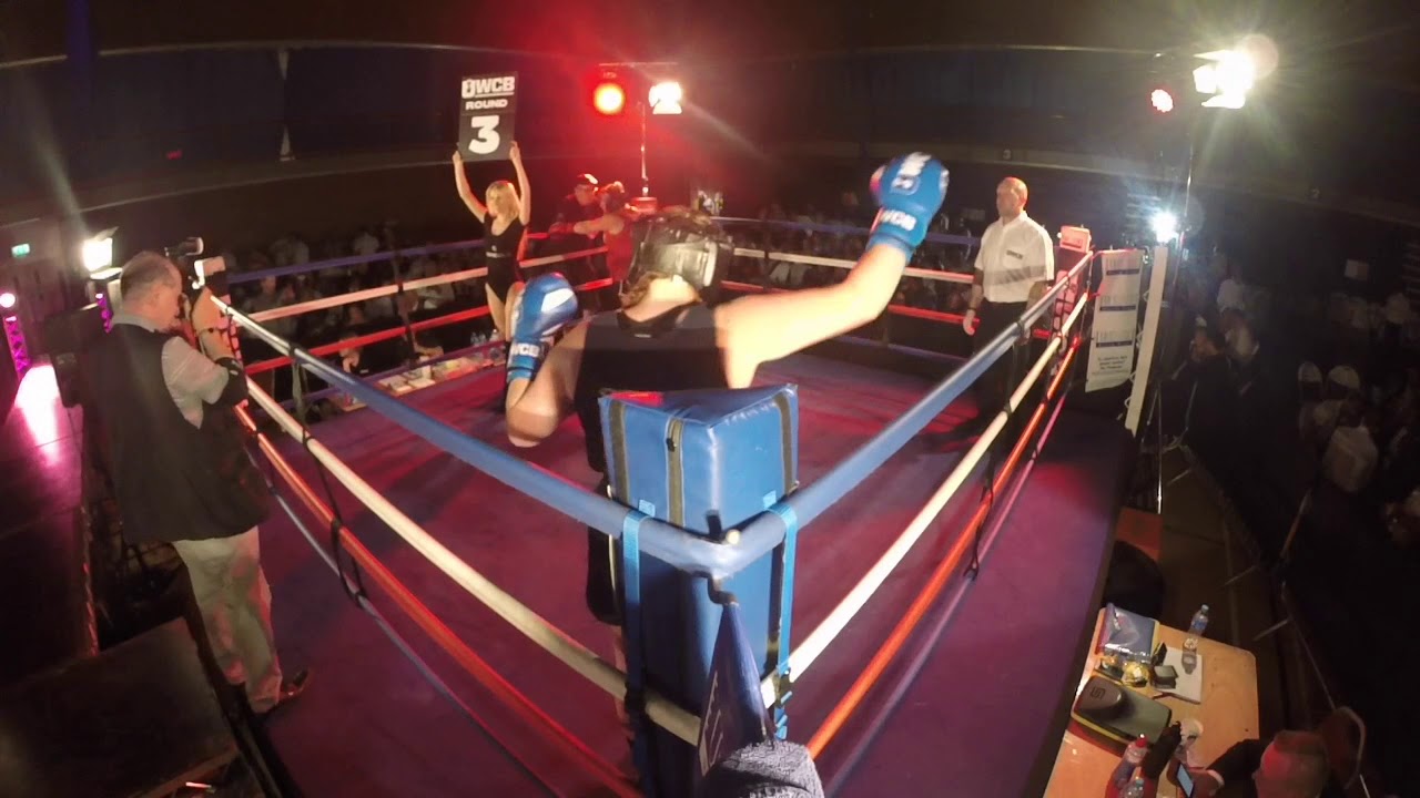 Ultra White Collar Boxing | Portsmouth | Ring 1 | Rachel Matthews VS ...