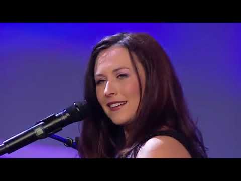 Michael And Amy Pickering: "epk" - YouTube