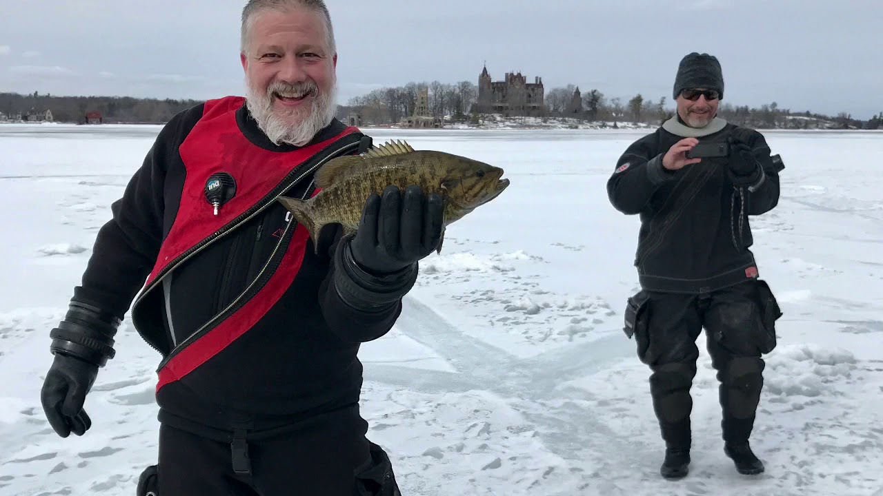 Gotham Divers Ice Diving 2018 - YouTube