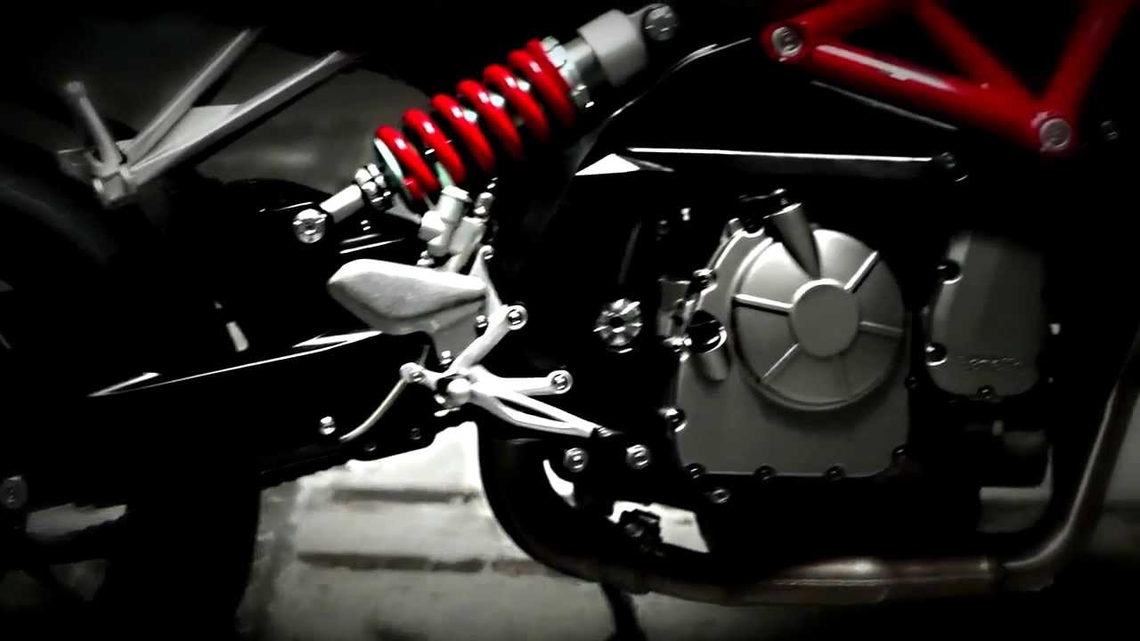 Keeway Benelli RK6 - YouTube