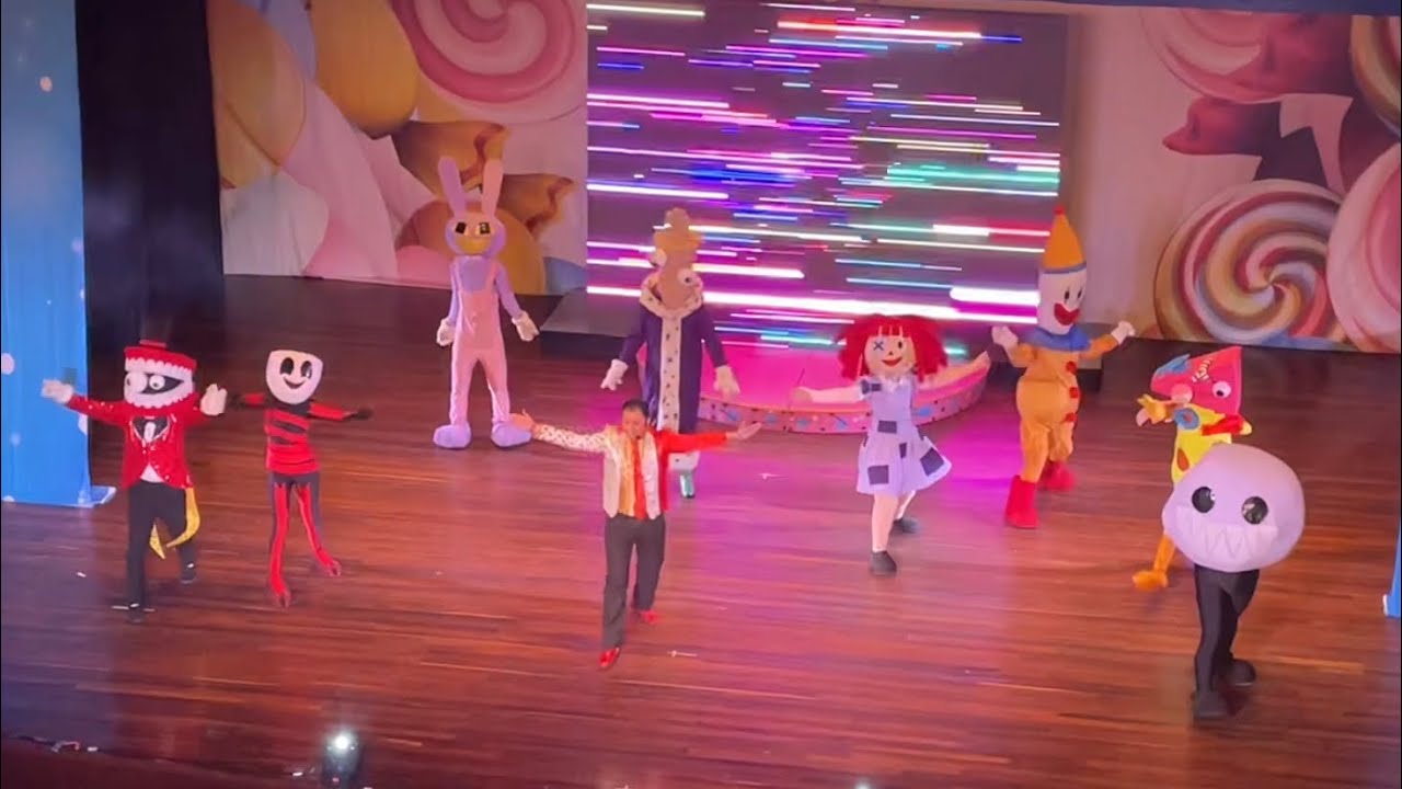 El asombroso circo digital en teatro, The Amazing digital circus. - YouTube