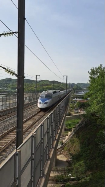 KTX 정속주행..이 정도.. - YouTube
