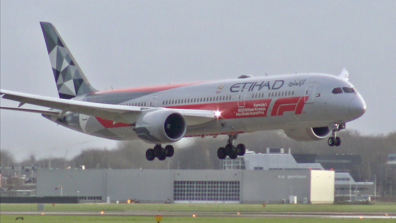 [4K] WINDY Plane spotting day at Amsterdam airport Schiphol | B747 ...