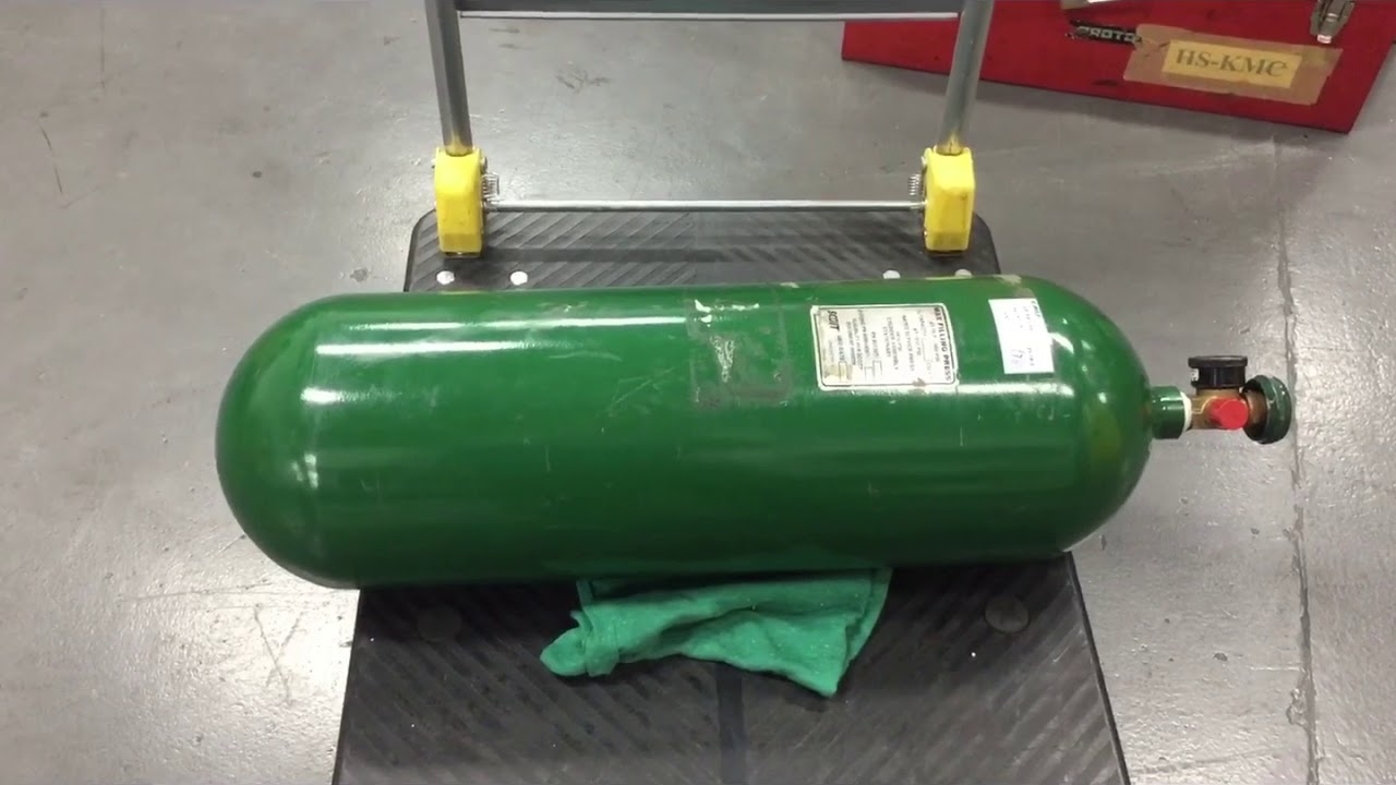 ถังอ๊อกซิเจ้นสำหรับลูกเรือ กับตัน แอร์โฮตเตท สะจ๊วต Crew Oxygen ...