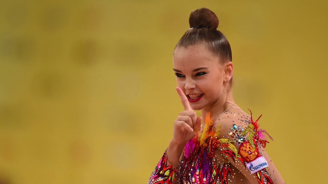 Arina Averina Music Ball 2018 (2) - YouTube