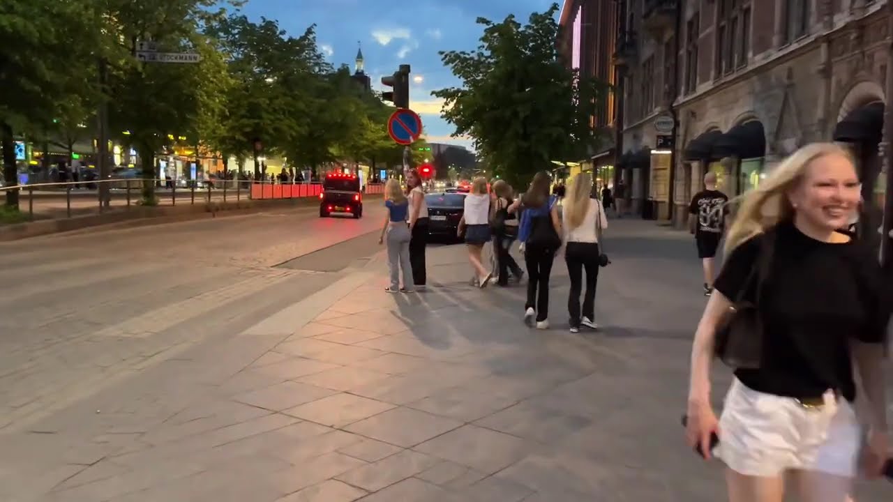 Helsinki NIGHTLIFE Walk ☀️🇫🇮 Unforgettable Celebrations - YouTube