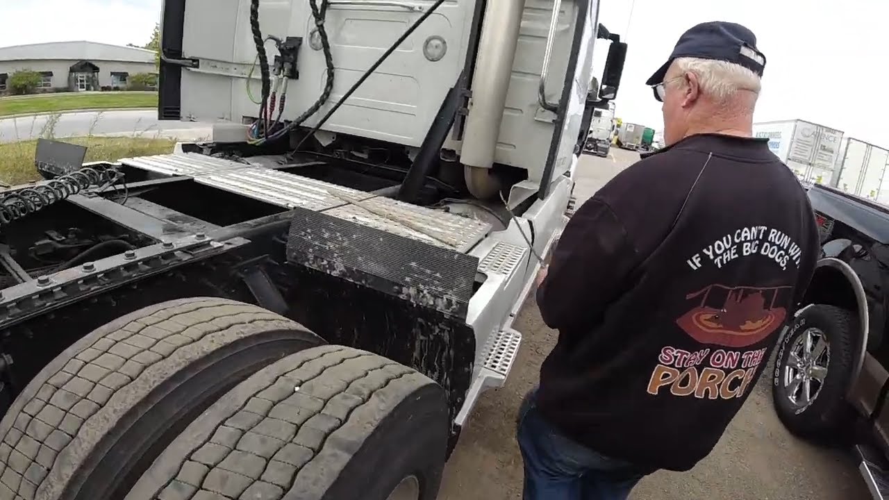 Walk-around truck inspection - According to 50+ years trucking veteran ...