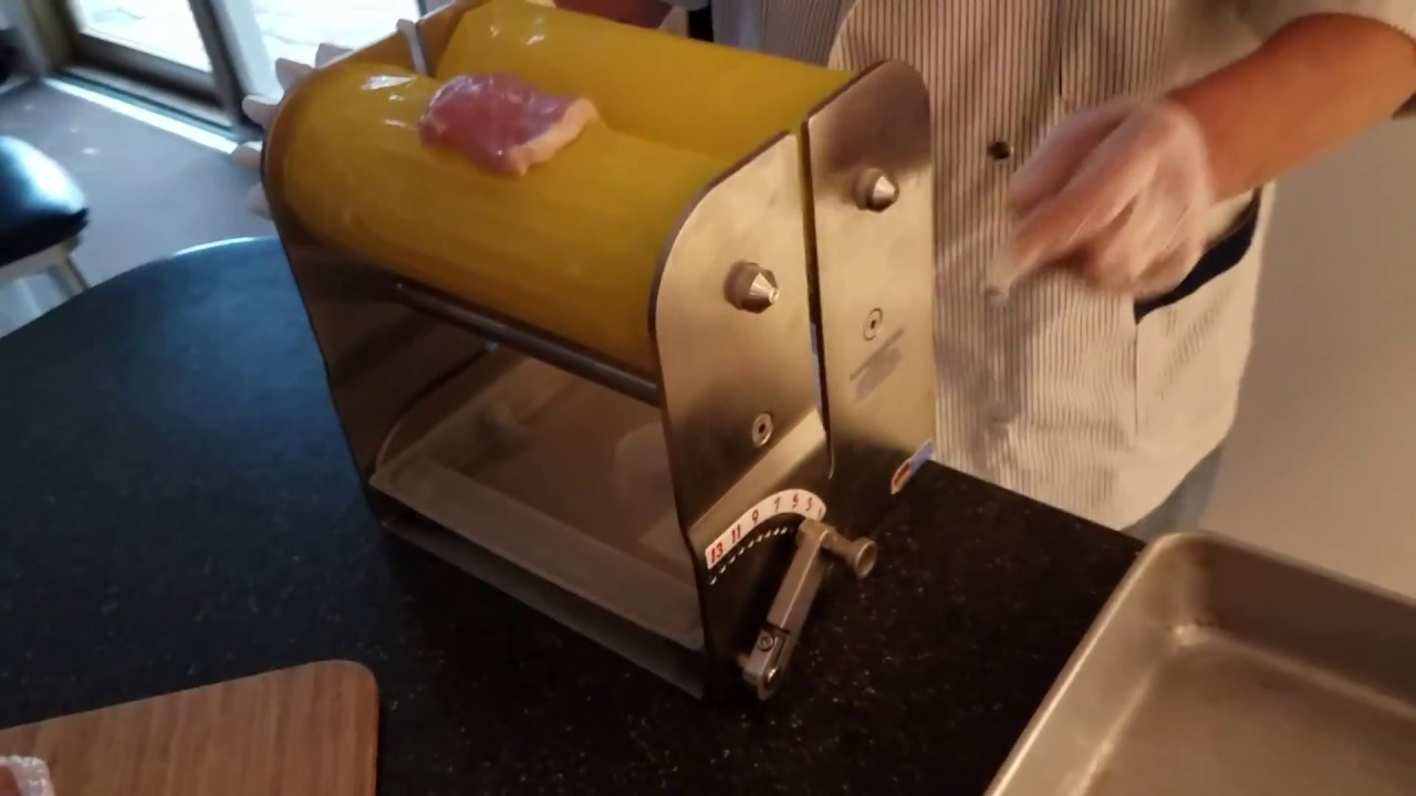 Schnitzelmaster DEMO - YouTube