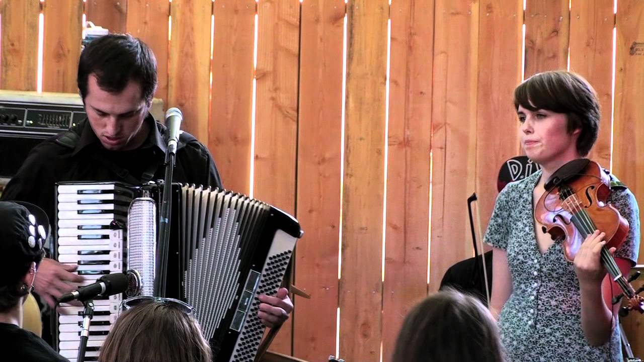 Handsome Vultures - "Up The Wolves" by The Mountain Goats - YouTube
