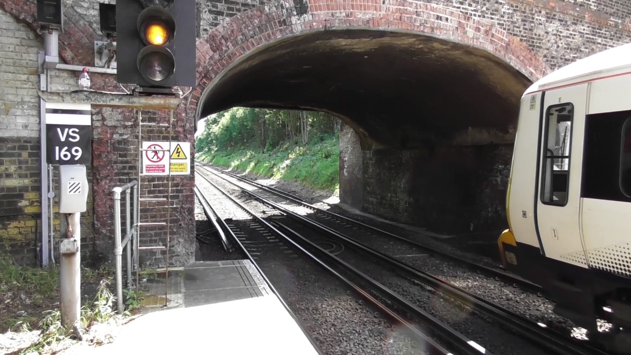 Beckenham Junction Station 1617 Series 39 Episode 8 - YouTube