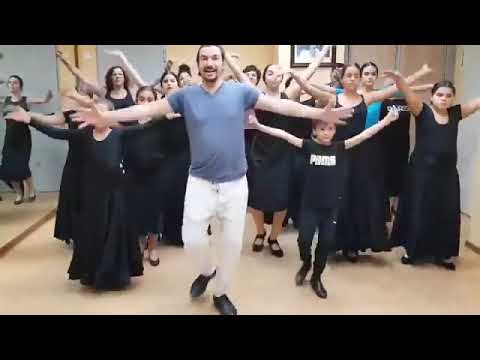 İspanya'da Erik Dalı Dansı