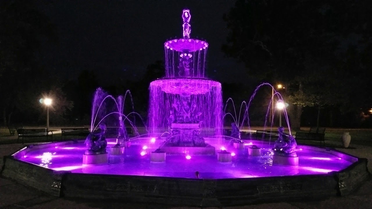 Studebaker Fountain at Leeper Park - YouTube