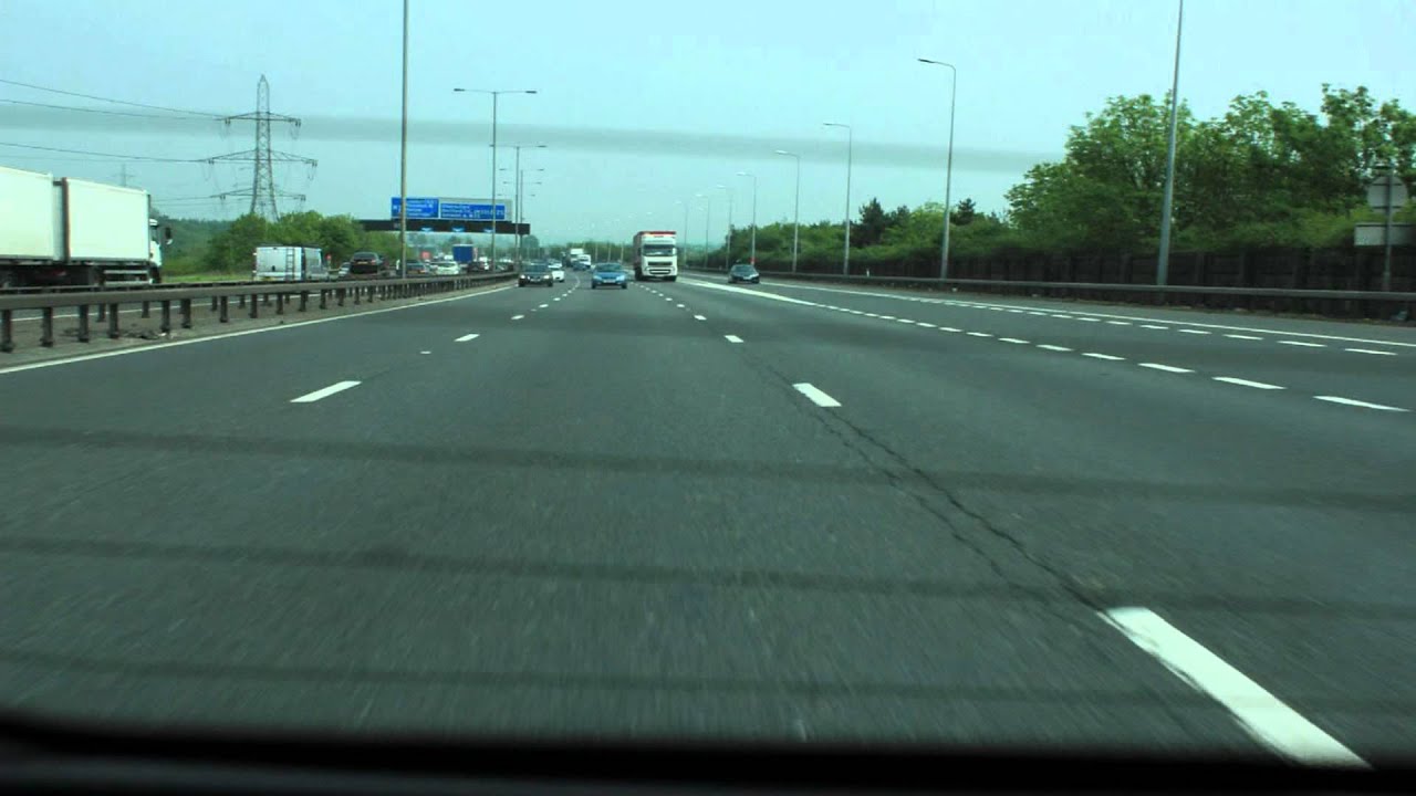 m25 - J27 - J26 Time lapse - YouTube