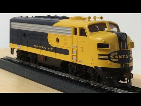 Bachmann HO Scale War Chief Train Set - YouTube