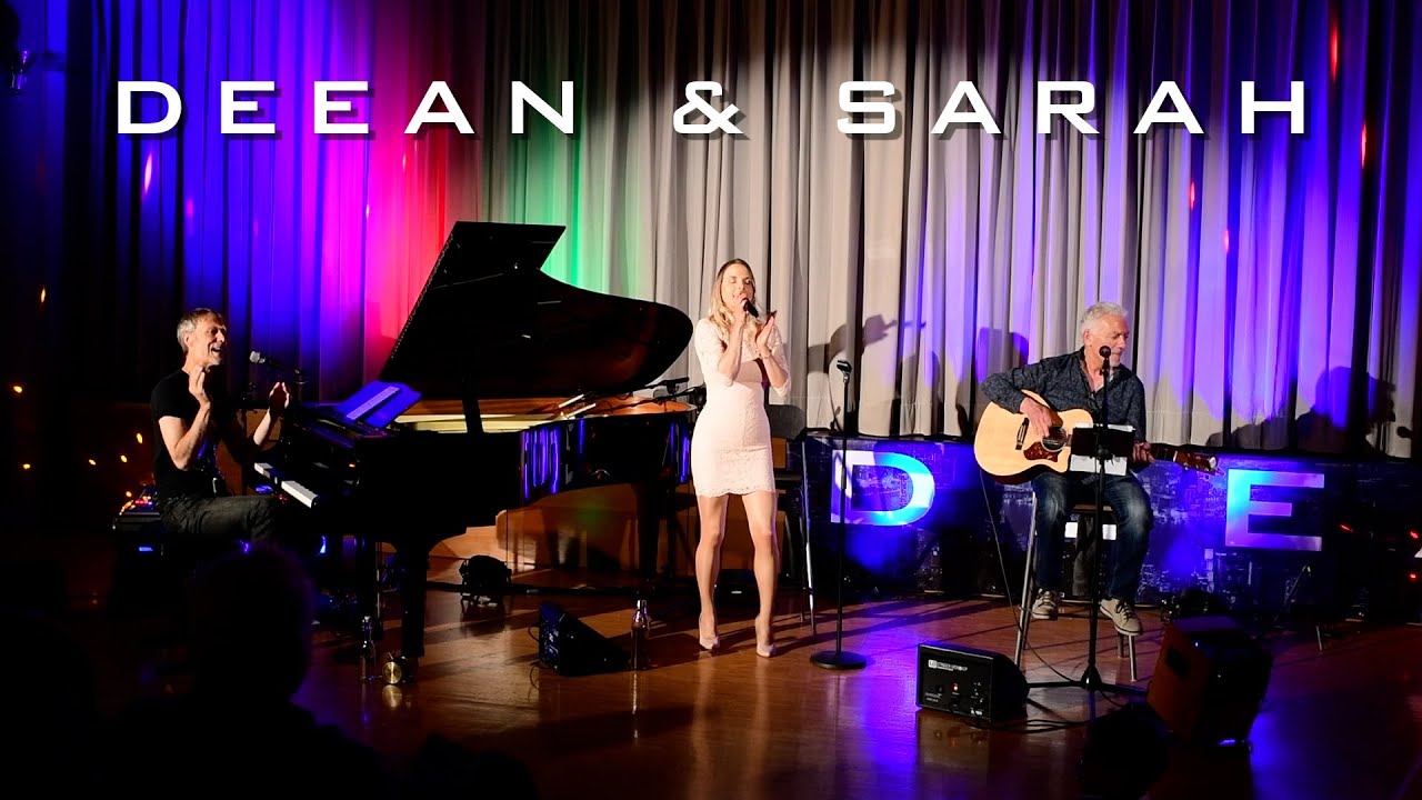Deean & Sarah - Uptown Funk - YouTube