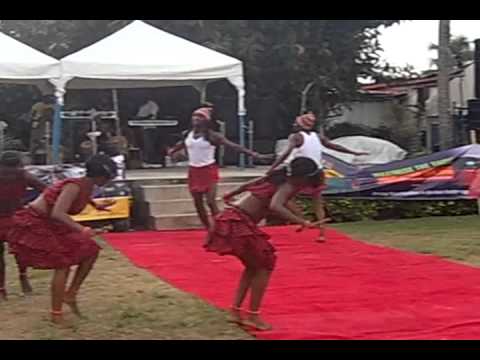 Best of Nigerian Traditional Eastern Dance (Igbo Kwenu) - YouTube