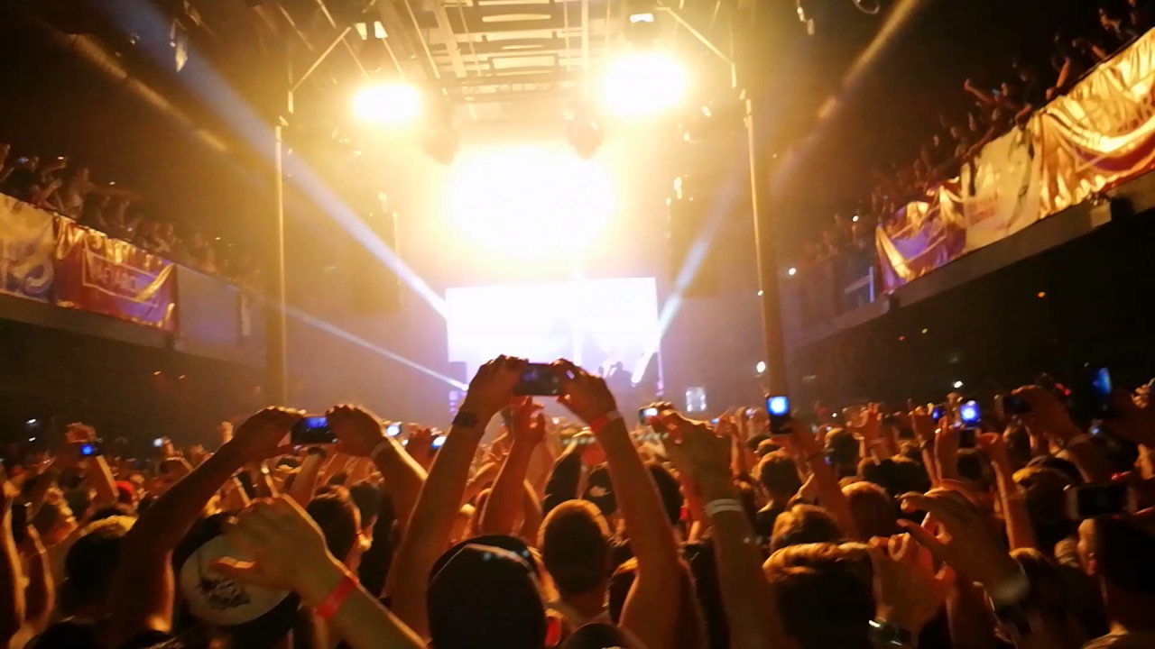 DJ Wich - Tempo ft. Kali & Separ, Sasazu Live 26.5.2017 - YouTube